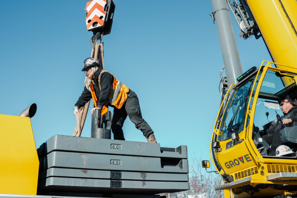 Hoisting Engineer – Mobile Crane Operator - Construction Training ...